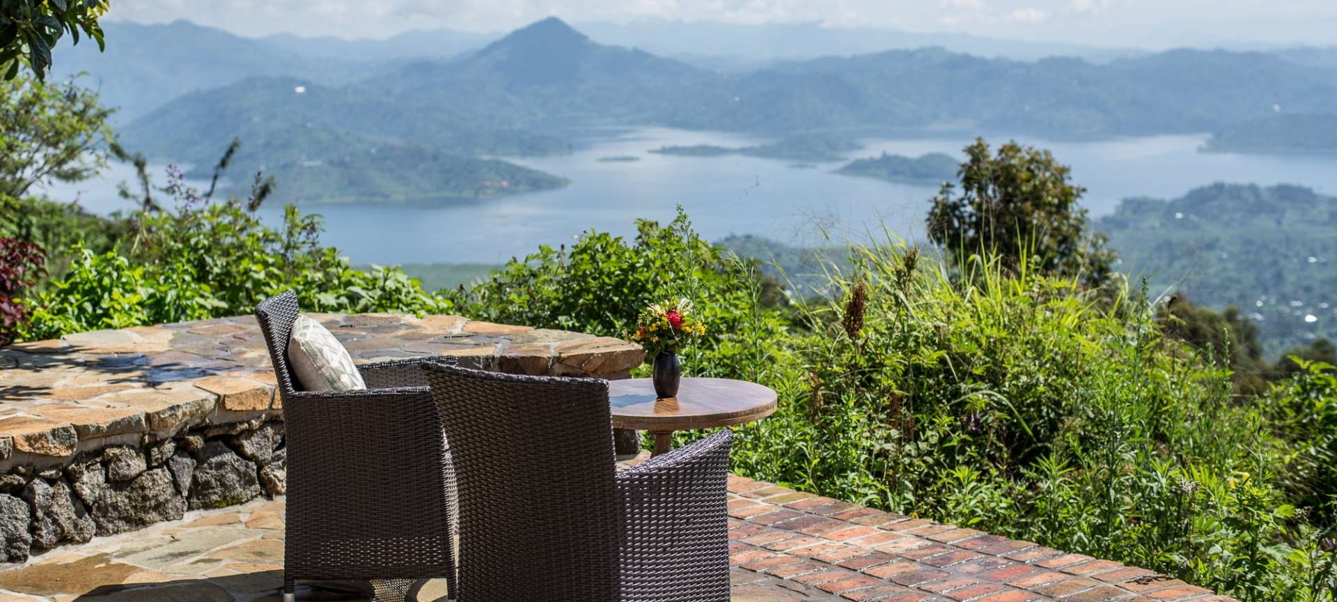 Virunga Lodge | Discover Africa Safaris